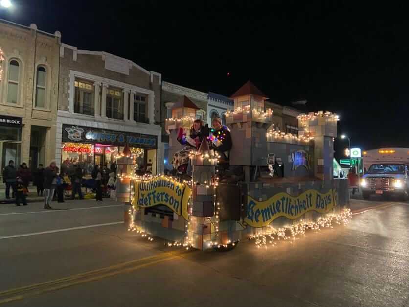 Holiday Parade of Lights presented by Generac - Jefferson Chamber of ...