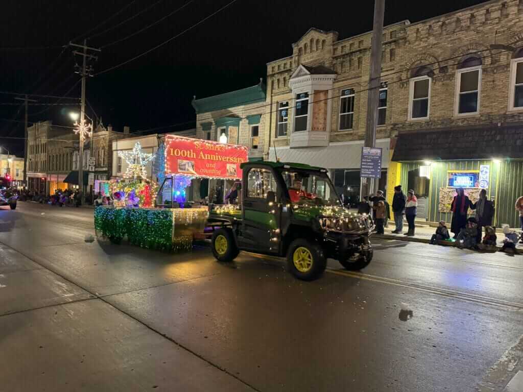 Holiday Parade of Lights presented by Generac - Jefferson Chamber of ...